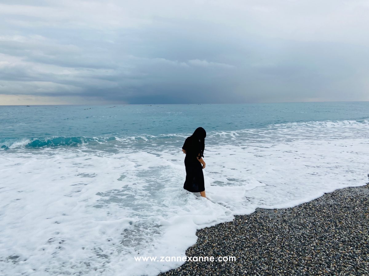 Qixingtan | Turquoise Pebbly Beach In Hualien | Zanne Xanne’s Travel ...